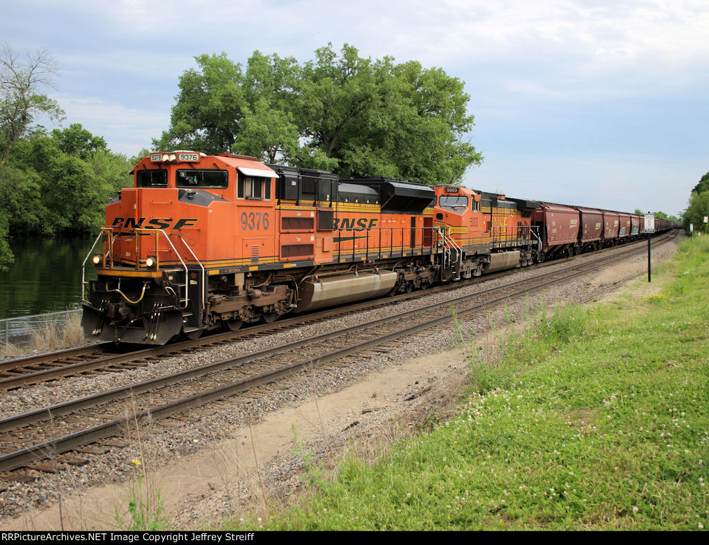 BNSF 9376